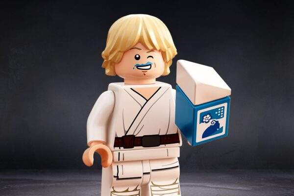 Blue Milk Luke Minifigs Paid for Your Copy of Lego Star Wars - Resell ...